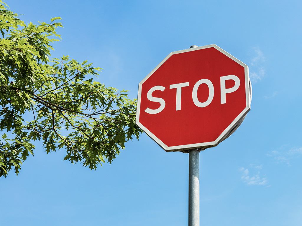 Navigating Intersections | Sutherland Automotive